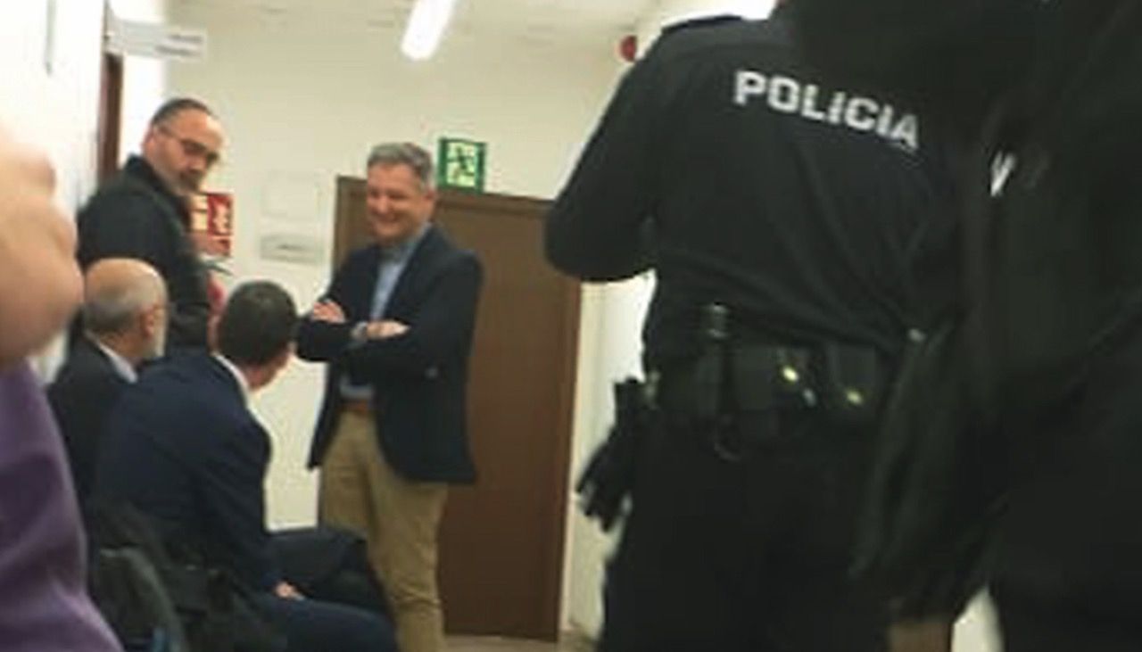 Absolta la dona d’Higini Cierco en el cas dels WhattsApps a Martí ...