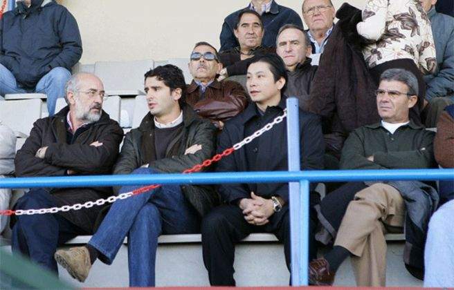 “Fins a quin nivell és exigible a un gestor de banc saber més del que ...