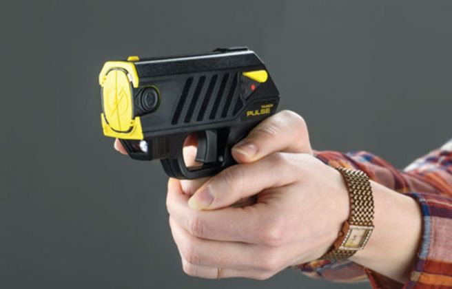 L’‘amenaçador de la Taser’ va perseguir les seves ‘víctimes’ fins i tot ...