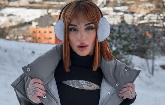 La ‘Reina de l’OnlyFans’ celebra haver estalviat 1,5 milions d’euros en ...