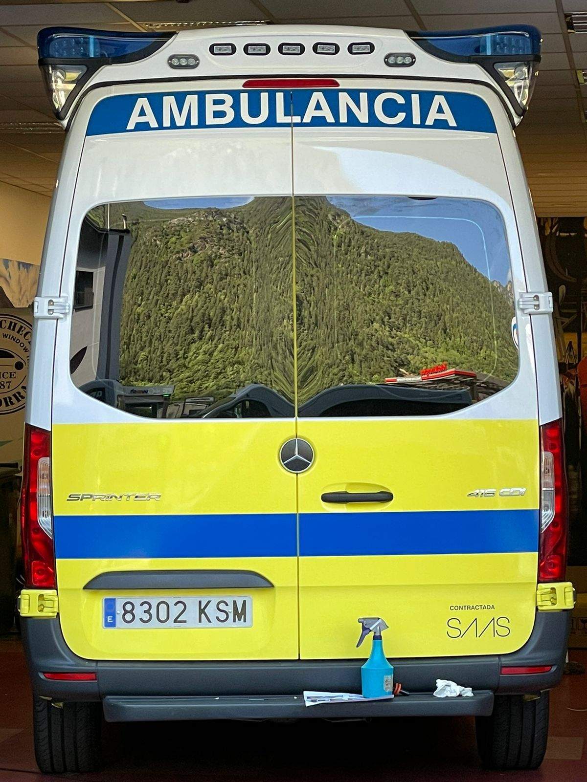 Perplexitat perquè nous vehicles del transport sanitari estiguin ...