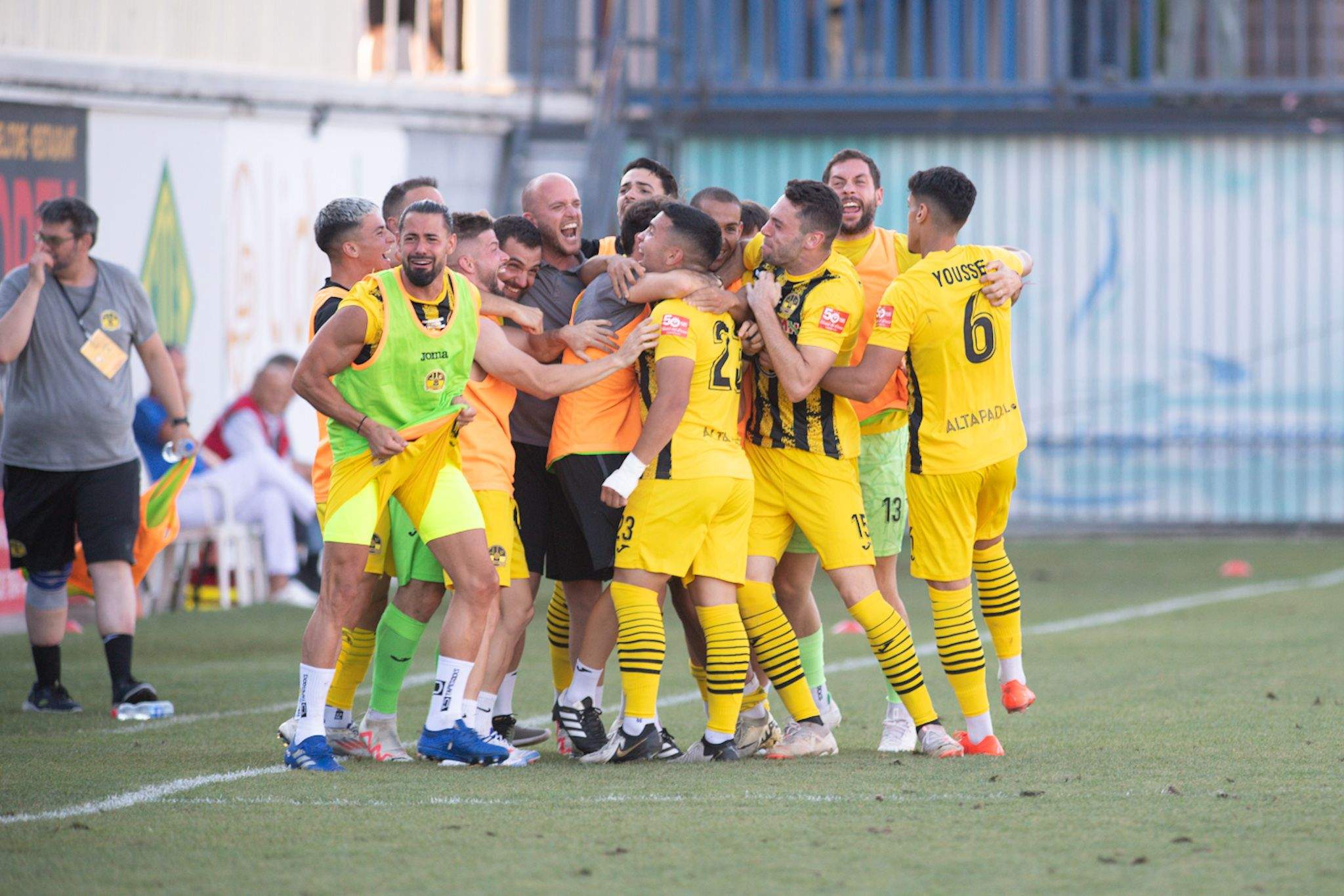 La UE Santa Coloma s’imposa al Ballkani als penals per superar la ...