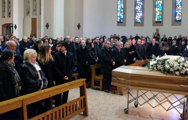 Una Andorra encara consternada diu l’últim adéu a la “lluitadora” i ...